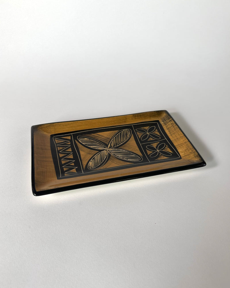 Ceramic - Hand painted Platter - Brown Tapa Design – The Fantail House