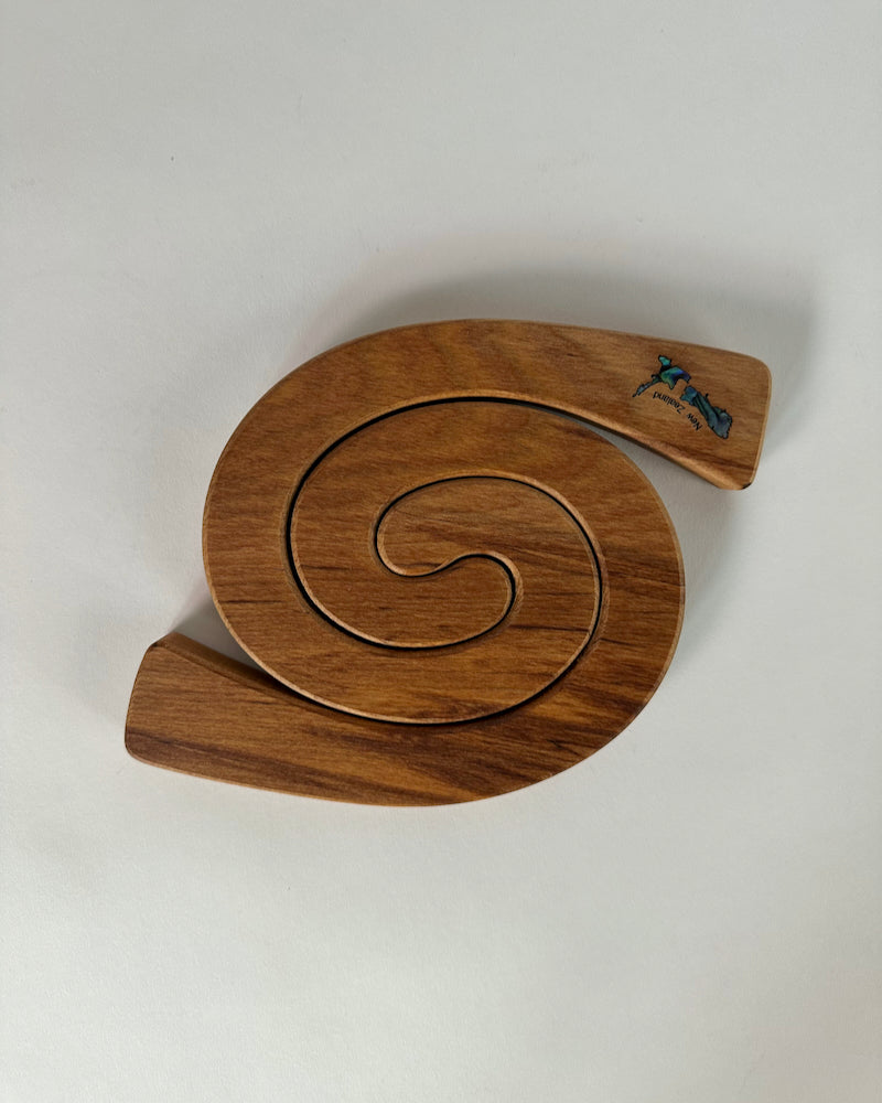 Small Rimu Table Mat with Paua Shell - Various Designs – The Fantail House