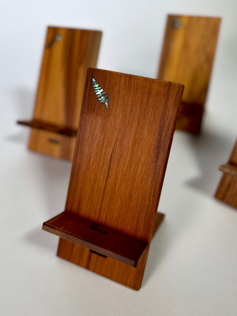 Rimu - Phone Stand - Various Designs – The Fantail House